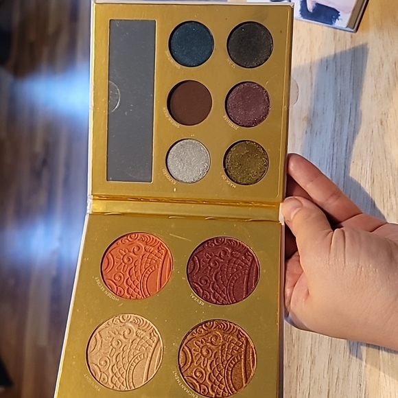 Pur | Makeup | Pur Eyeshadowface Palettes | Poshmark